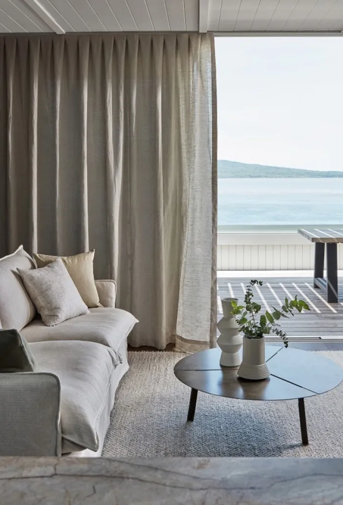 Linen Curtains - Guthrie Bowron